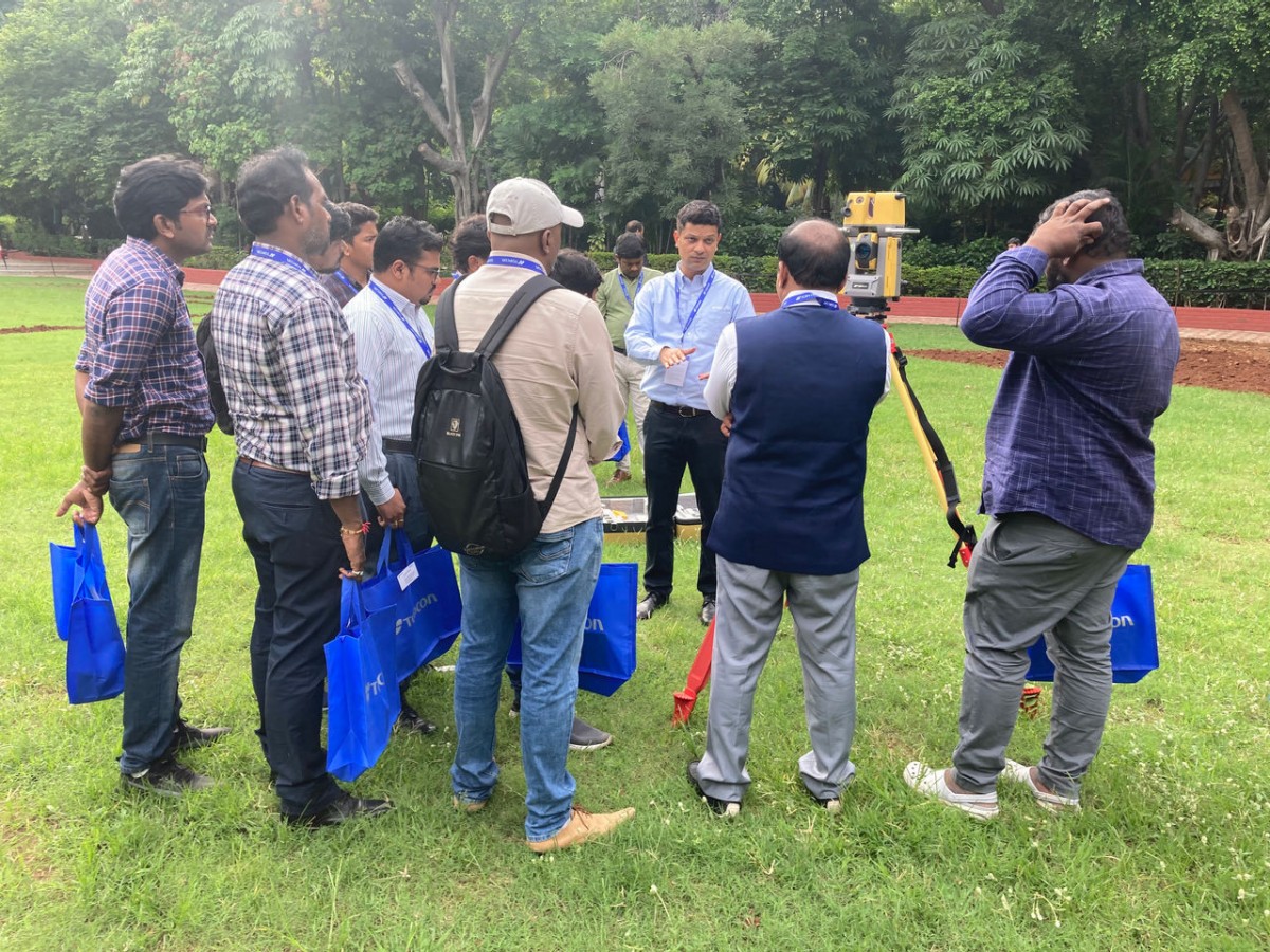 Training Program | TOPCON Positioning Web Site