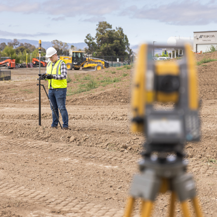 HiPer CR "GNSS Receiver" | TOPCON Positioning Web Site