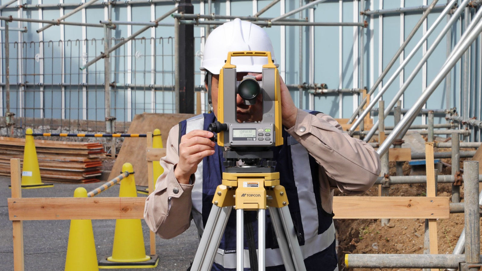 DT-300 series "Digital Theodolites" | TOPCON Positioning Web Site